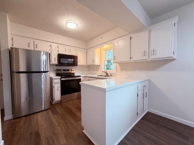 932 Jefferson Ave, St. Paul, MN 55102 | MLS #7049 | Compass