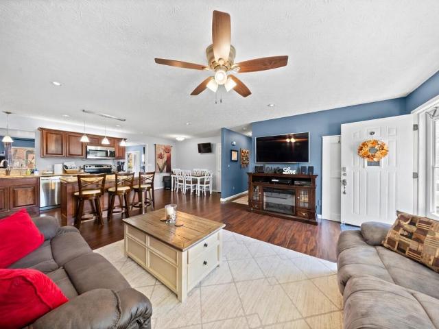 932 Mary Sue Drive