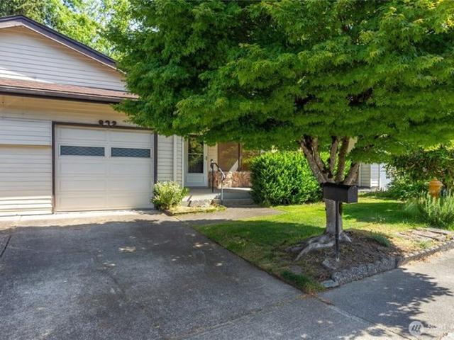 932 S 245th Pl, Des Moines, WA 98198