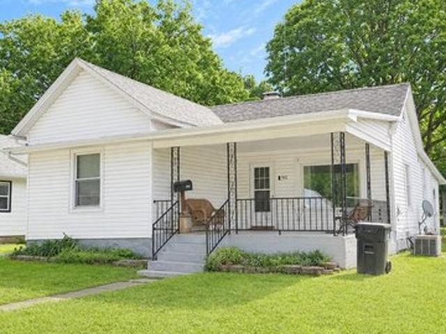 932 S Broadway Ave, Springfield, MO 65806