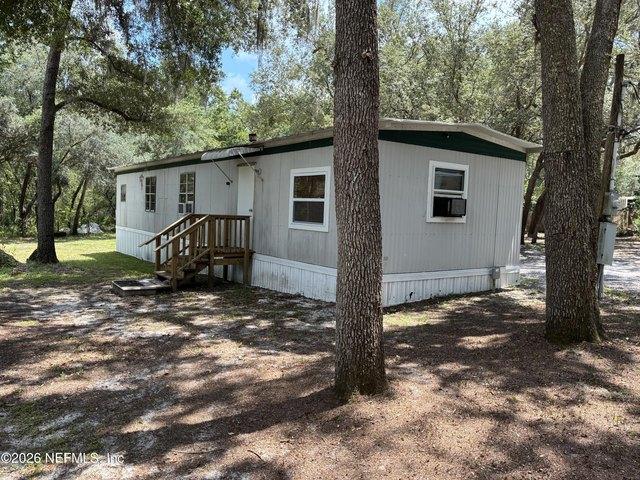 932 S County Road 21, Hawthorne, FL 32640