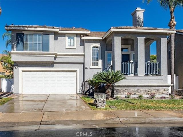932 Palermo Ln, Corona, CA 92879