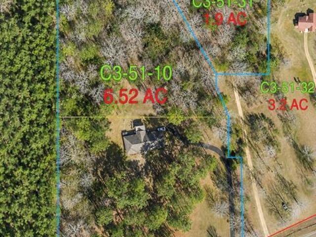 932 White Road