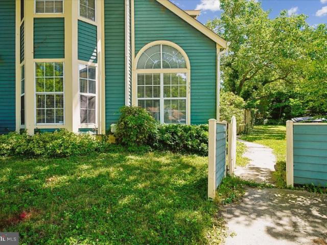 932 Yachtsman Way