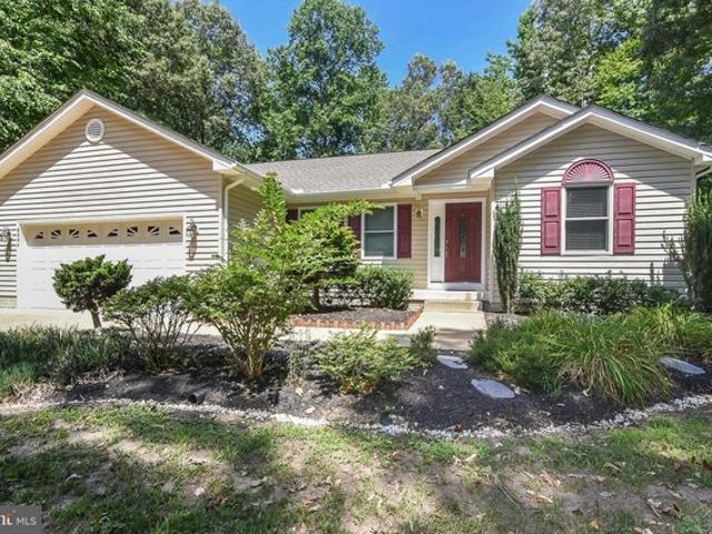 9334 Inaugural Dr, King George, VA 22485