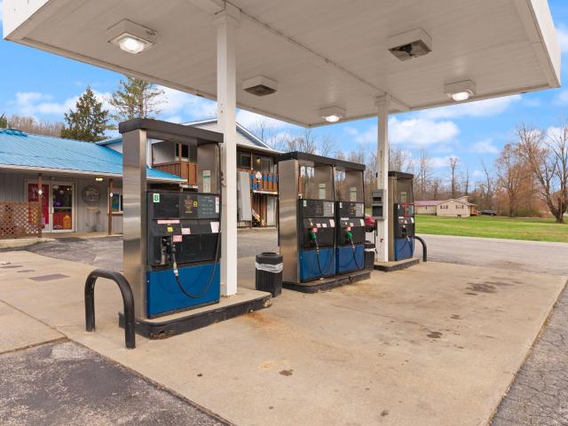 9335 Cranston Road