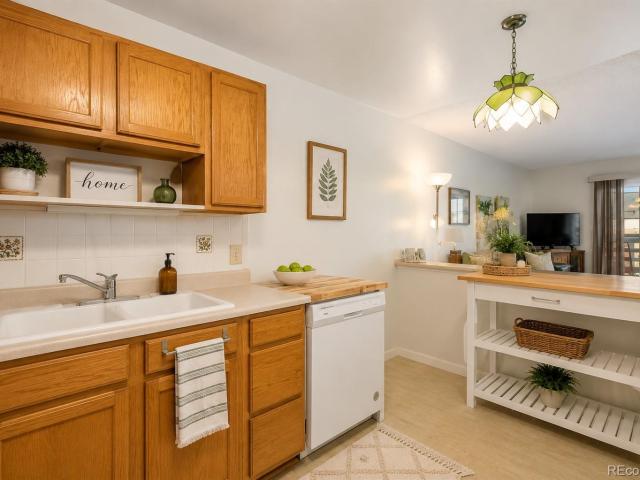 9335 E Center Avenue # 2B