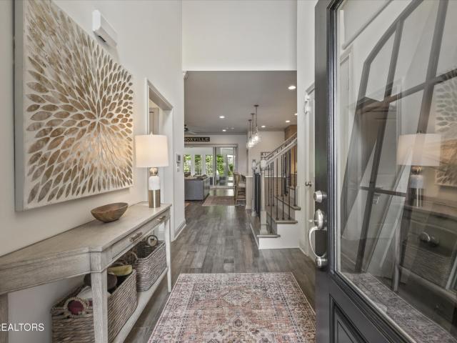 9335 Paradise Valley Lane