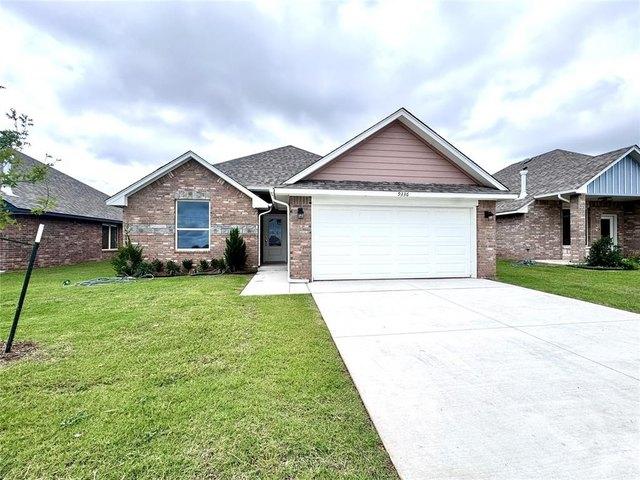 9336 NW 143rd St, Yukon, OK 73099
