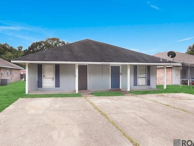9336 and 9338 Prescott Dr, Baton Rouge, LA 70814