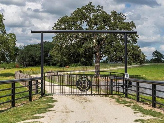 9336 Fm 2954 Farm to Market Rd, Bremond, TX 76629