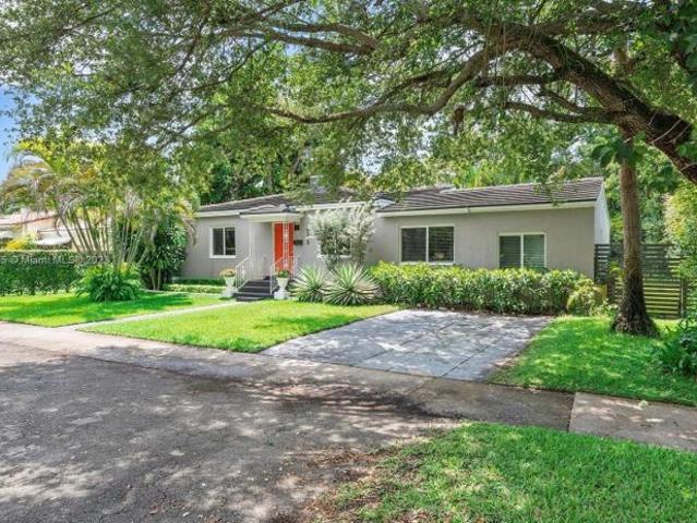 9338 2nd Ave NW, Miami Shores, FL 33150