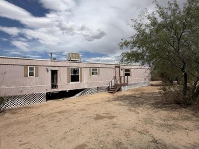 9331 S Honeysuckle Farm Trl, Tucson, AZ 85735