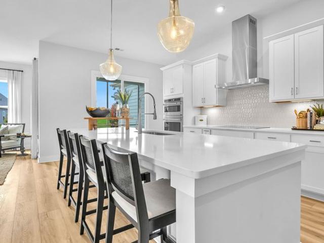 933 Catamaran Ct, Ocean Isle, NC 28469