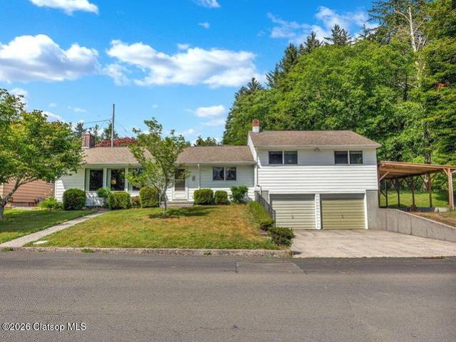 933 Alameda Ave, Astoria, OR 97103