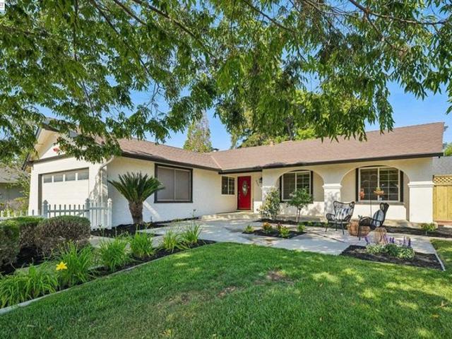 933 Algonquin Ave, Livermore, CA 94551