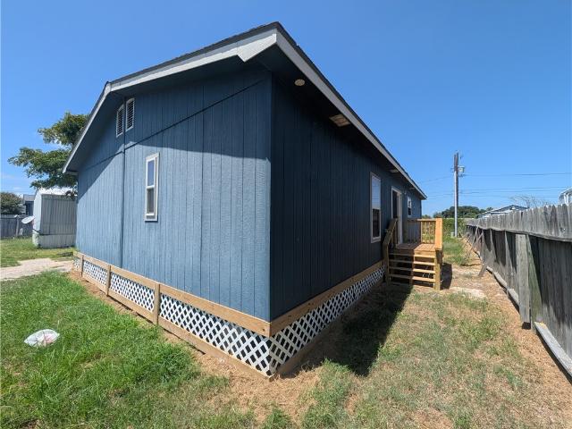 933 Grand View Street