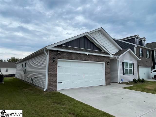 933 Greyford Lane