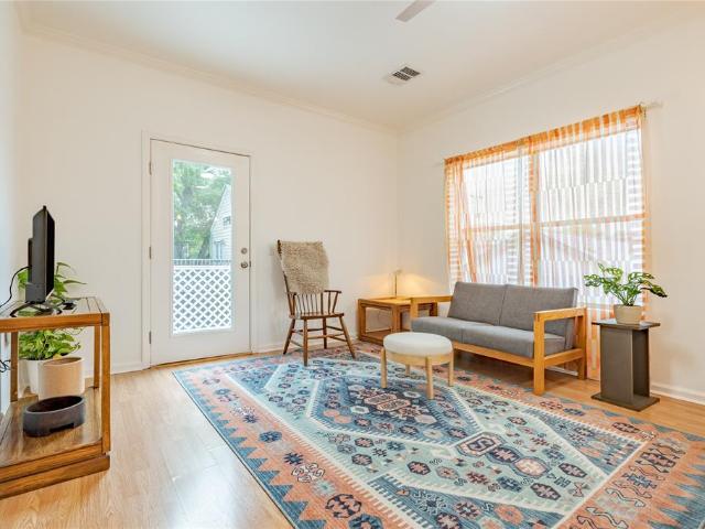 933 E 51st St, Austin, TX 78751 | MLS #8027