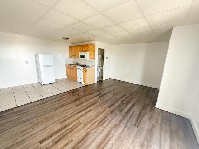 933 Ocean Boulevard # 7