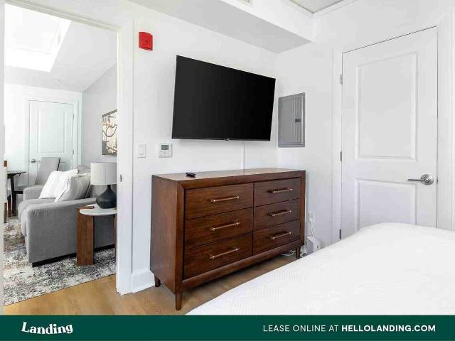 933 McGee St Studio Apartment for Rent at 933 Mcgee St, Kansas City, MO 64106 The Downtown Loop