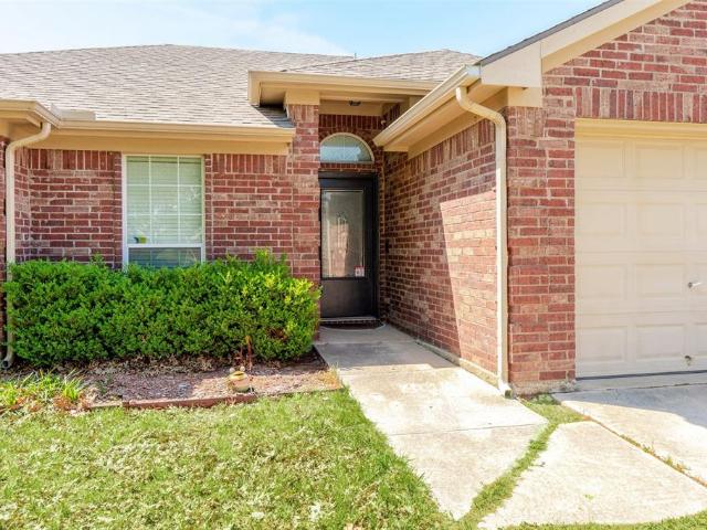 933 Sherry Lane