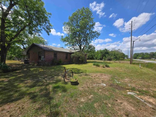 933 Skipper Bridge Road