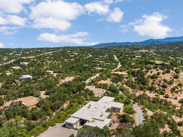 933 Stagecoach Road
