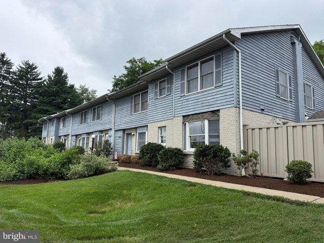 933 W Whitehall Rd Apt 3, State College, PA 16801