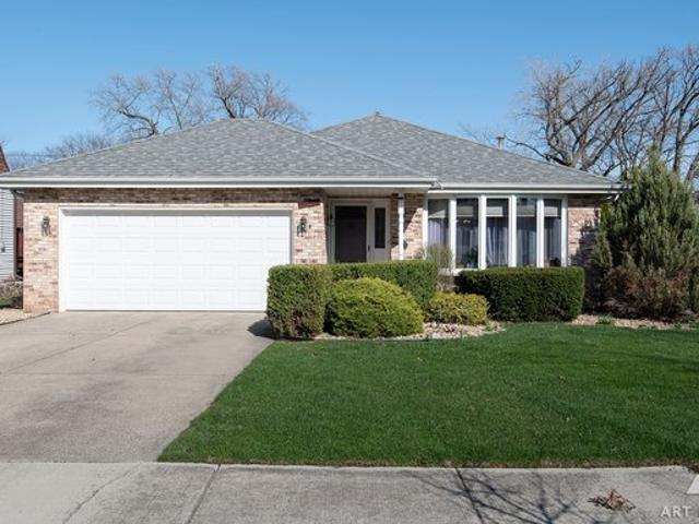 9345 S 82nd Ct, Hickory Hills, IL 60457