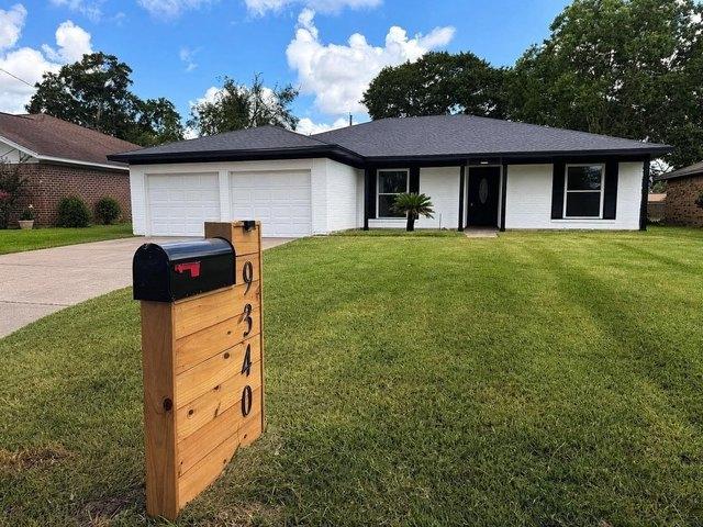 9340 Mapes Dr, Beaumont, TX 77707