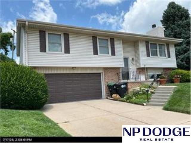 9340 Pratt Cir, Omaha, NE 68134