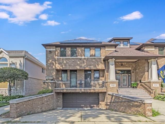 9340 S Clifton Park Ave, Evergreen Park, IL 60805