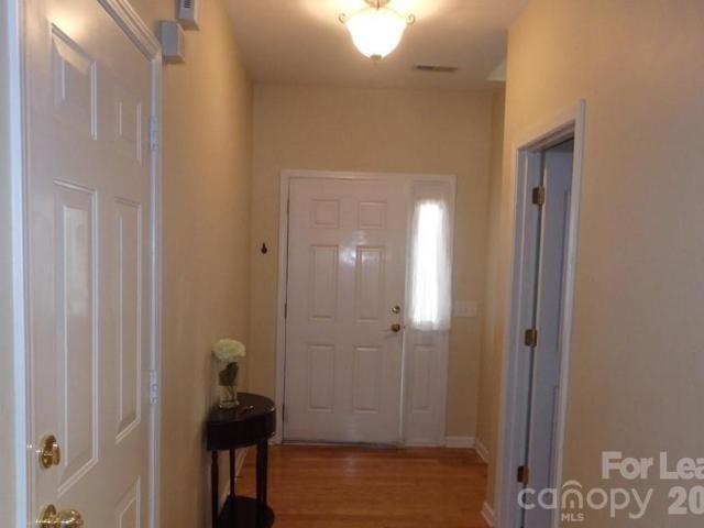 9342 Longstone Ln, Charlotte, NC 28277 | MLS #4372