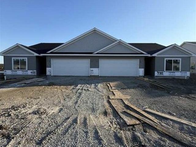 934 Eisenhower Blvd, North Liberty, IA 52317