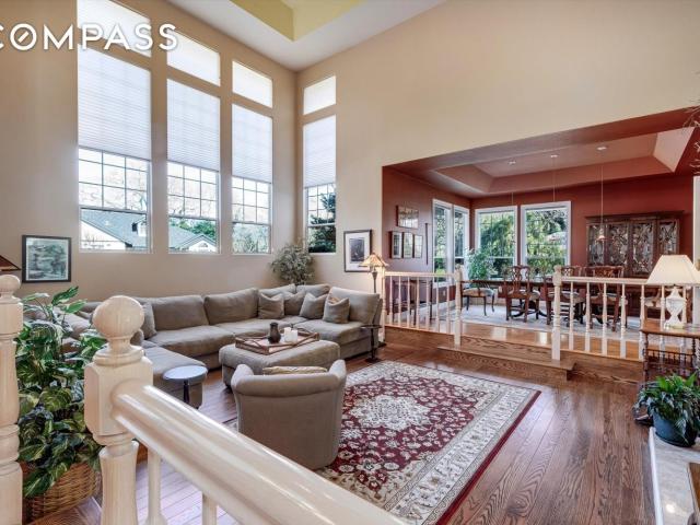 934 Fairway Dr, Sonoma, CA