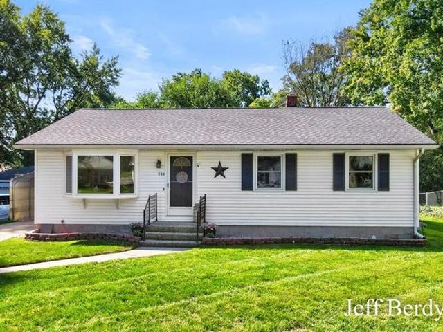 934 Harding St NW, Grand Rapids, MI 49544