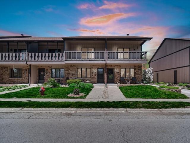 934 Jordan Cir, Schererville, IN 46375