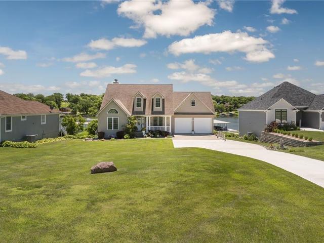 934 Lake Viking Terrace