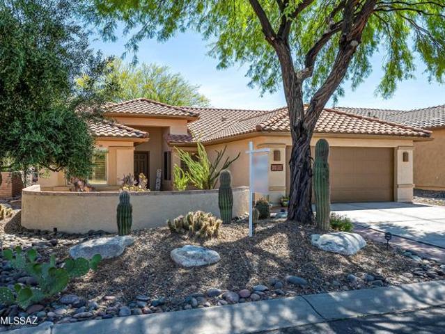 934 N Turquoise Vista Dr, Green Valley, AZ 85614
