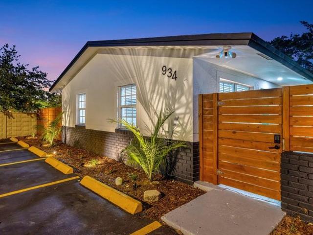 934 NW 4th Ave Unit 1 4, Fort Lauderdale, FL 33311