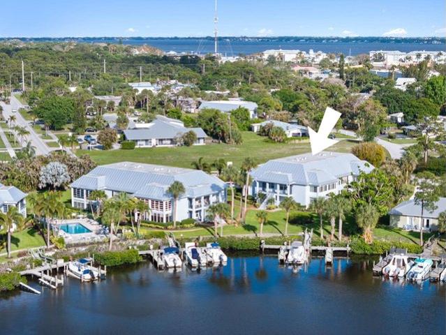 934 NW Spruce Ridge Dr Unit 2, Stuart, FL 34994