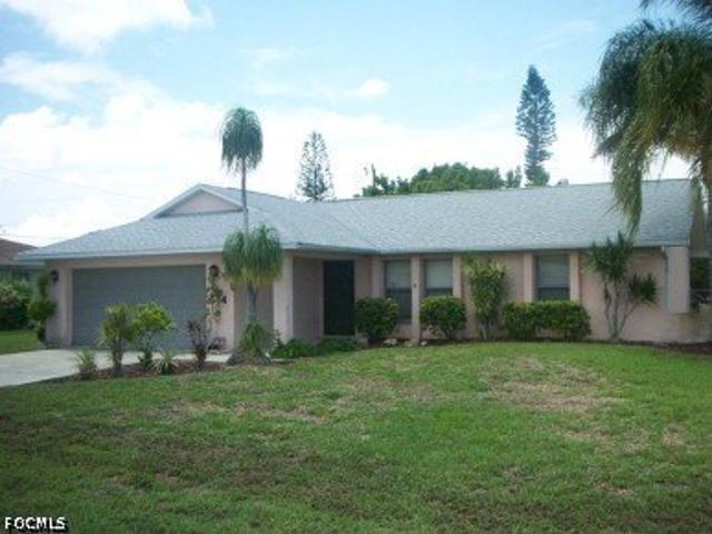 934 SE 25th Ln, Cape Coral, FL 33904