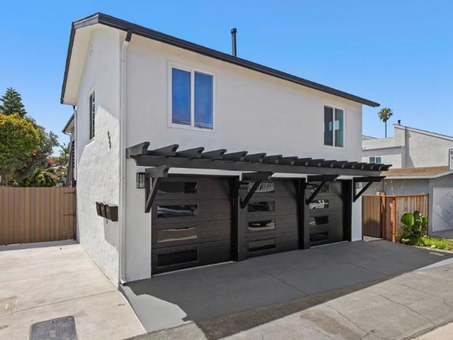 934 Sharon Lane