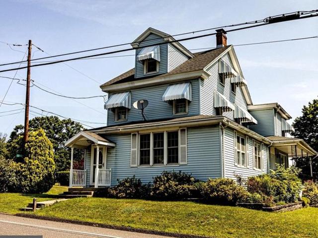 934 Sunbury Rd, Pottsville, PA 17901