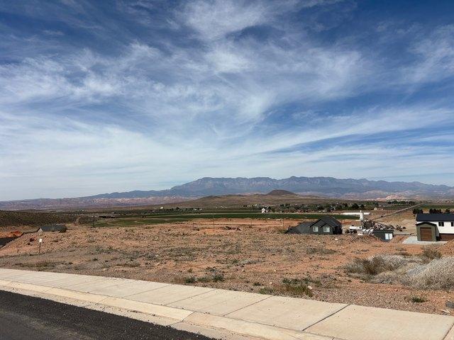 934 W 3270 S Unit 2, Hurricane, UT 84737