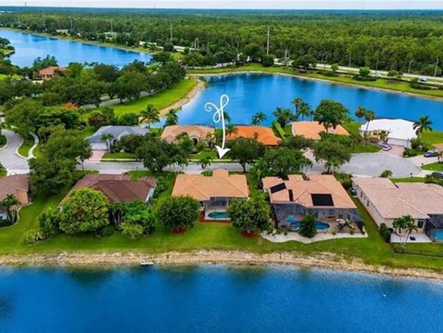 934 Tropical Bay Ct, Naples, FL 34120