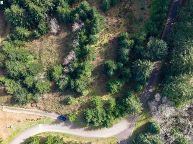 93549 Patterson Ln, Coos Bay, OR 97420
