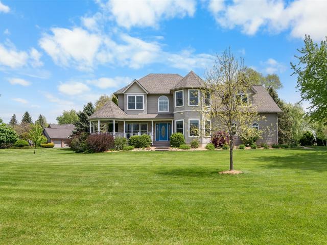9355 Apple Crest Drive