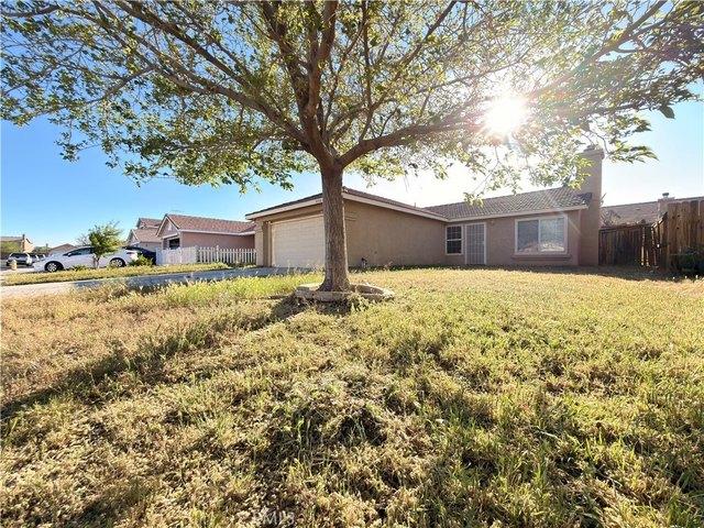9356 Nolina Dr, Hesperia, CA 92344